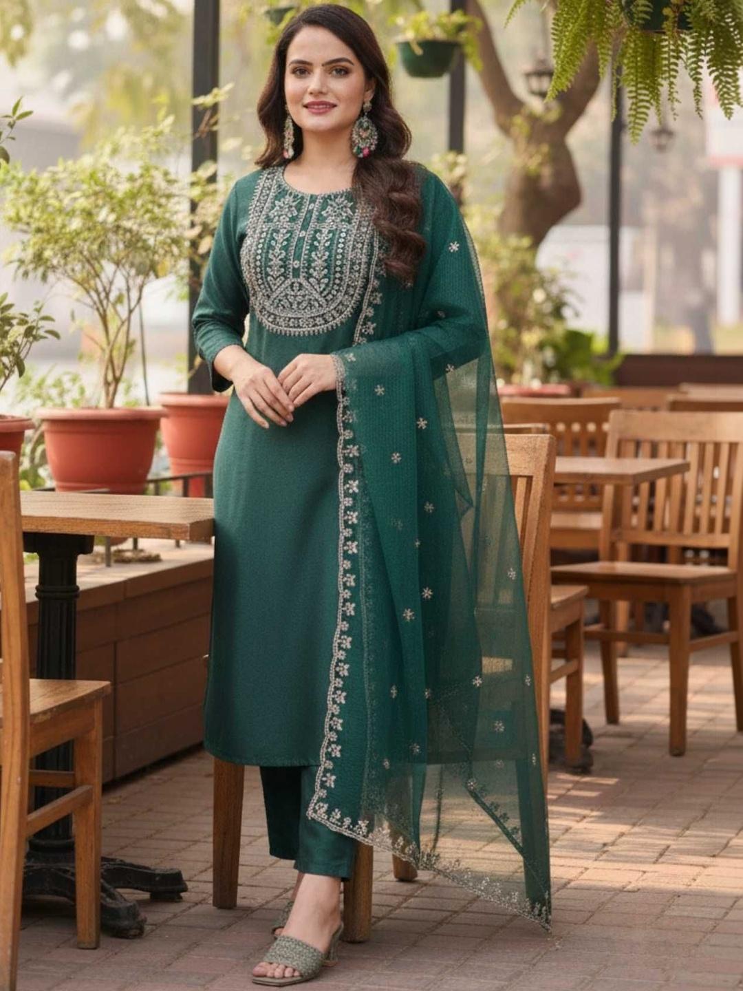 Buy DAMAAR TEXTILE Women Ethnic Motifs Embroidered Regular Thread Work ...