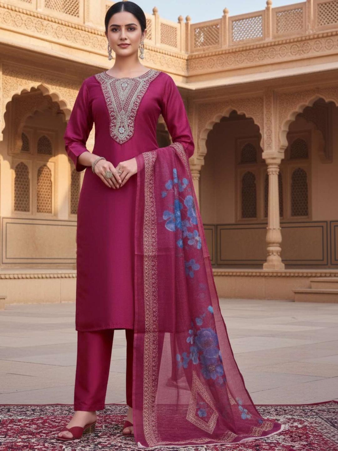 Buy DAMAAR TEXTILE Women Ethnic Motifs Yoke Design Regular Thread Work ...