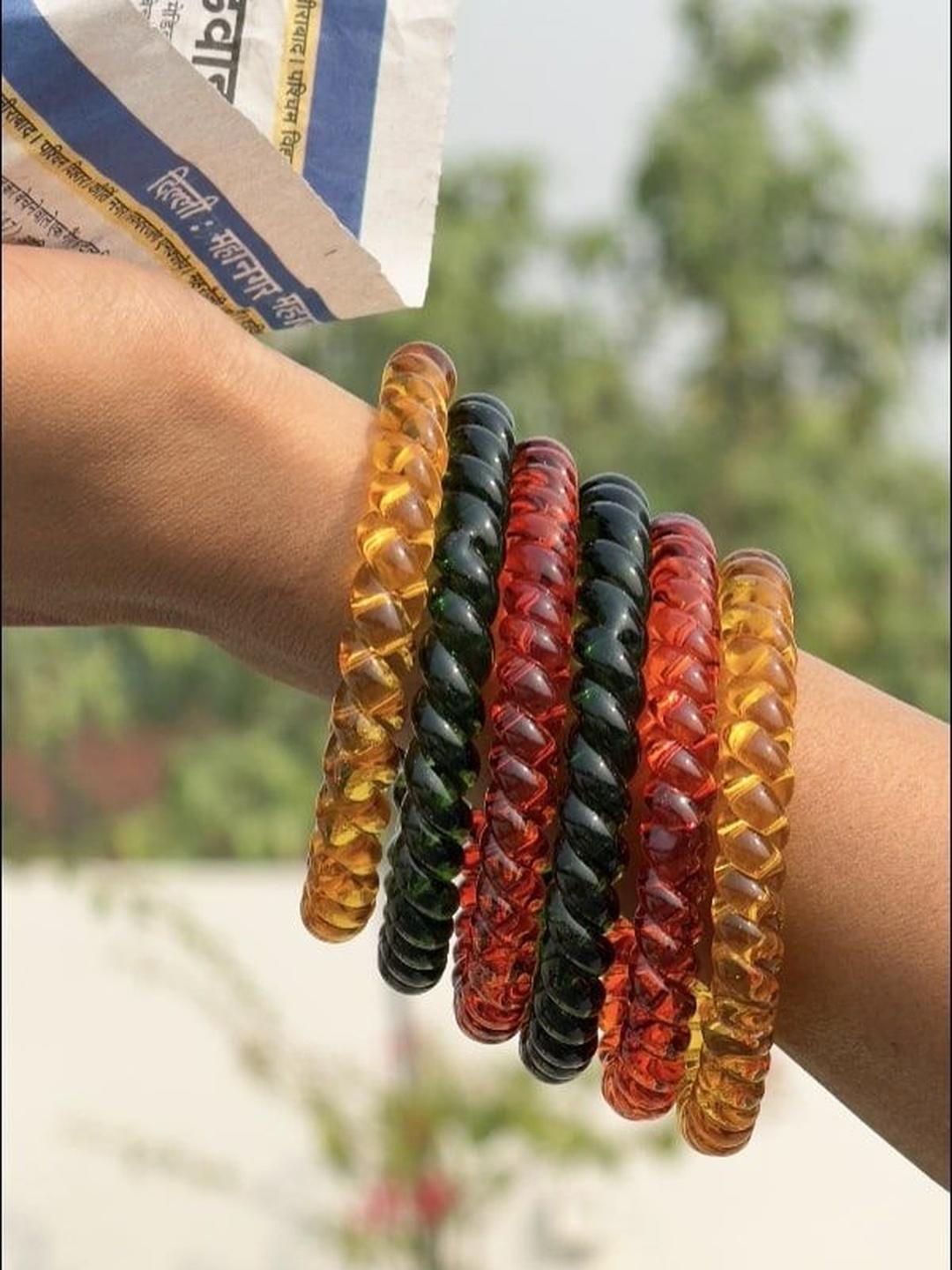 Buy Janpath Online Jalebi Kahani Collection Set Of 6 Glass Bangle ...