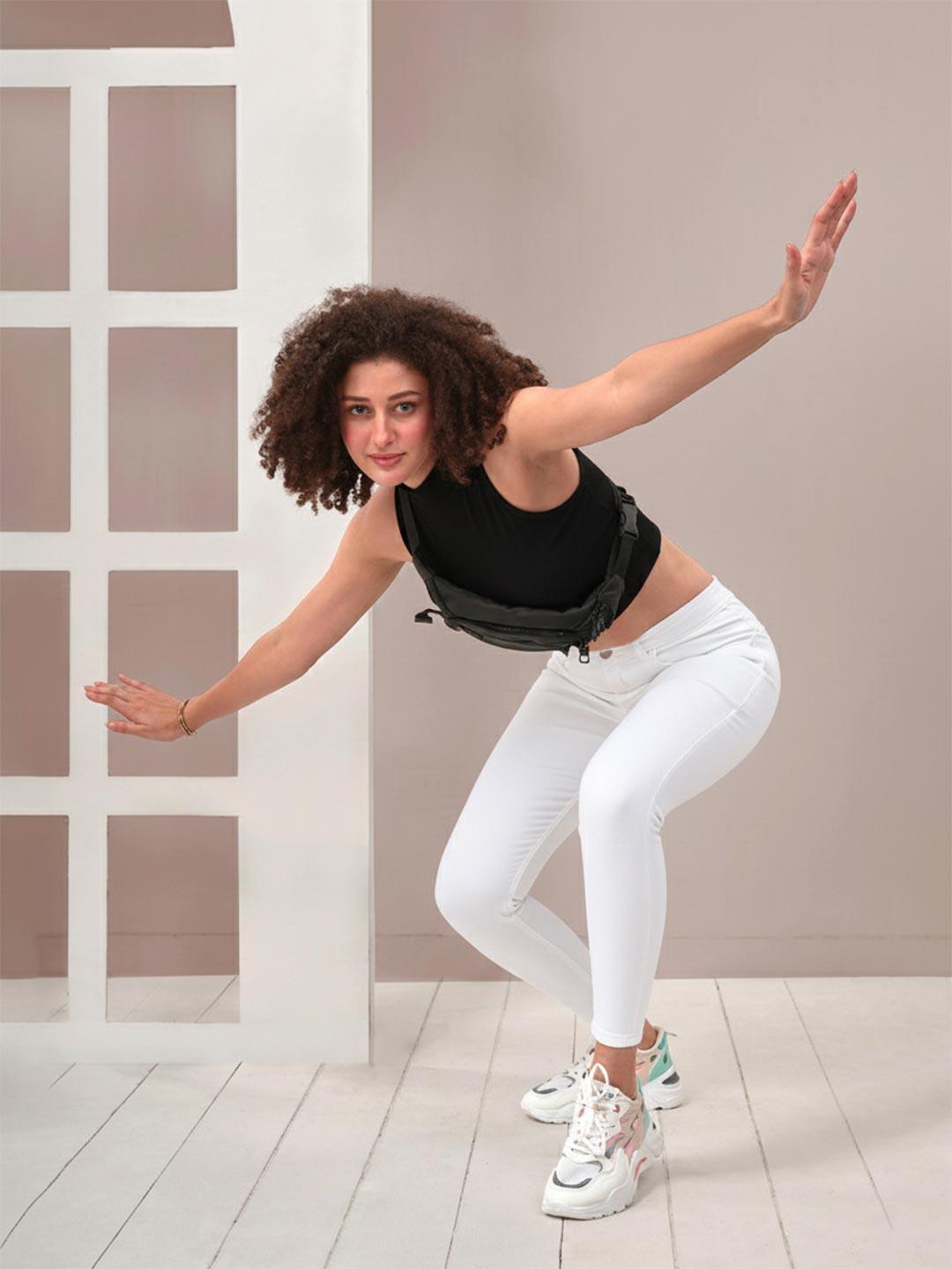Buy LYRA Women Slim Fit Jeggings - Jeggings for Women 31127711 | Myntra
