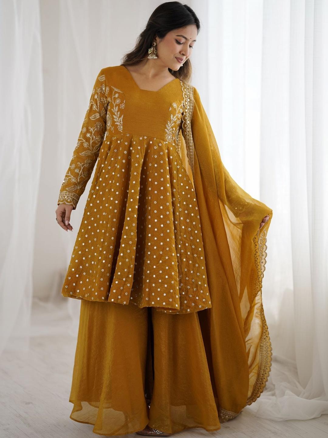 Buy APASRANI LABEL Ethnic Motifs Embroidered Sequinned Pure Silk Kurta ...