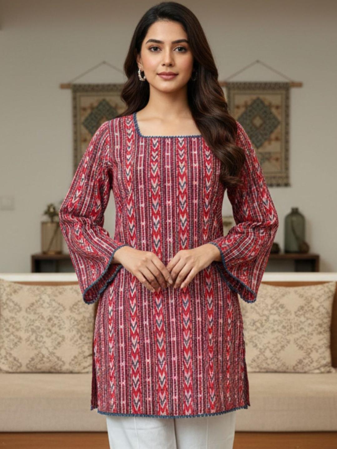 Buy OZIA Printed Square Neck Pure Cotton Kurti - Kurtis for Women ...