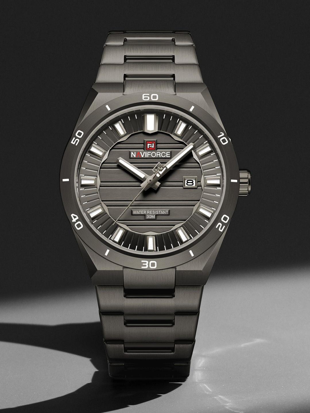 Buy Naviforce Men Dial & Stainless Steel Bracelet Style Straps Analogue ...
