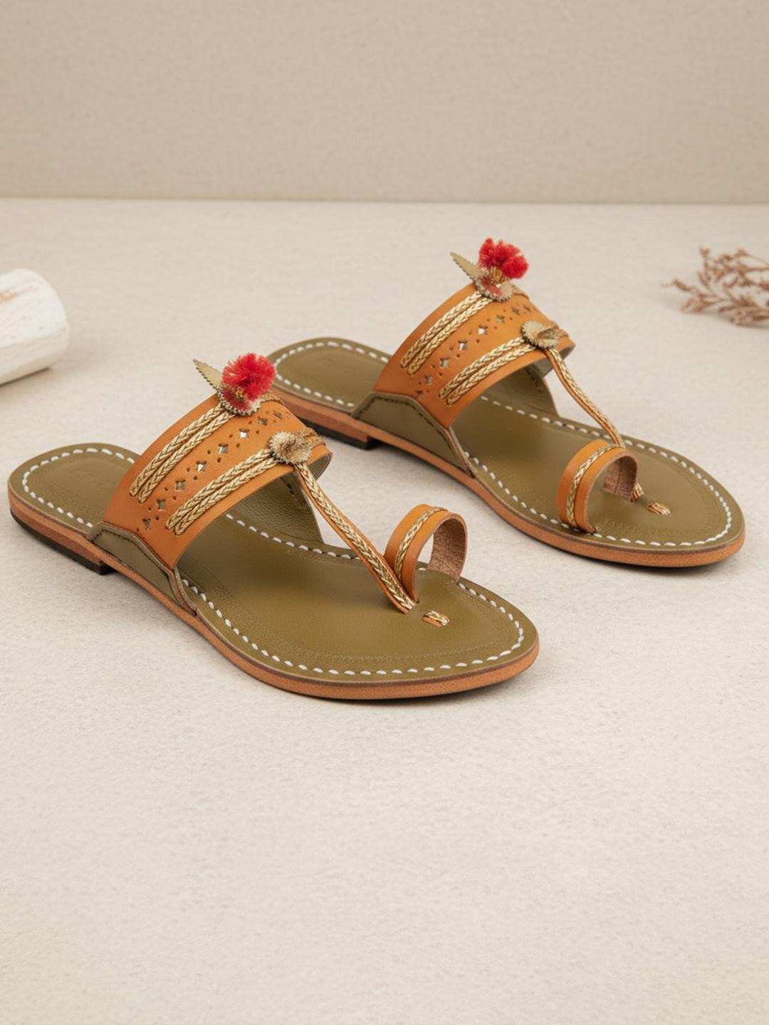 Buy KORAKARI Embellished Ethnic Leather Kolhapuri Flats - Flats for ...