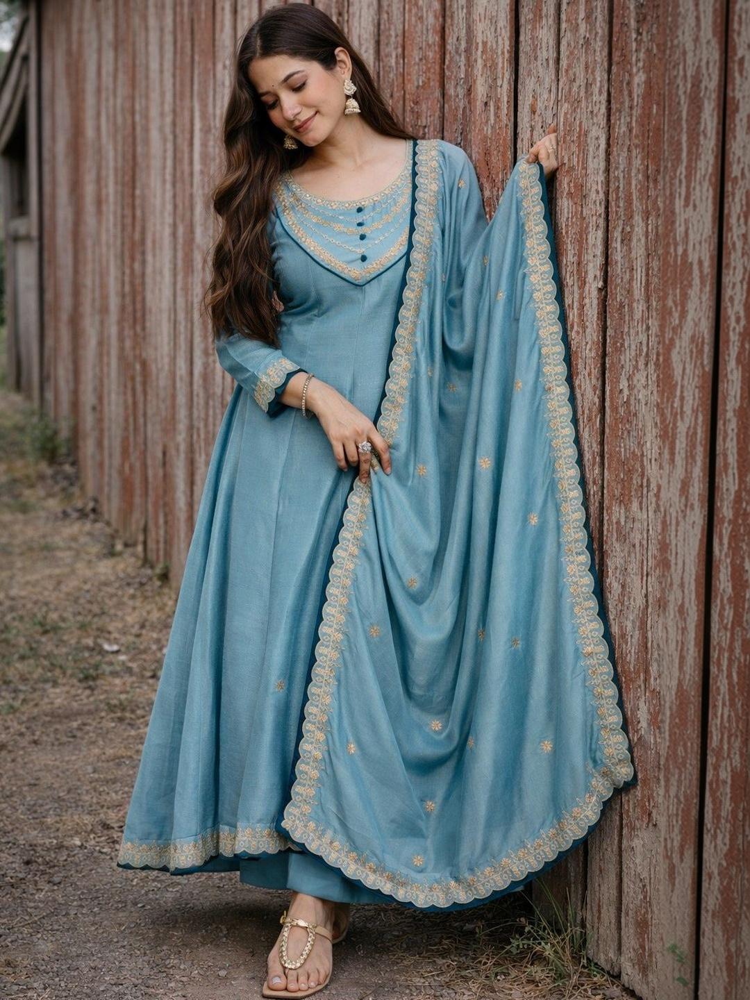 Buy DAMAAR TEXTILE Women Ethnic Motifs Embroidered Regular Thread Work ...