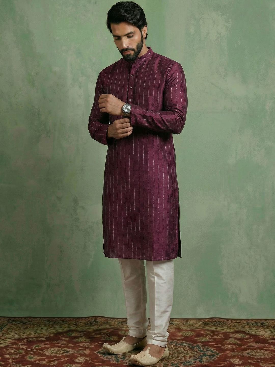 Buy KISAH Men Maroon Mandarin Collar Textured Kurta - Kurtas for Men ...