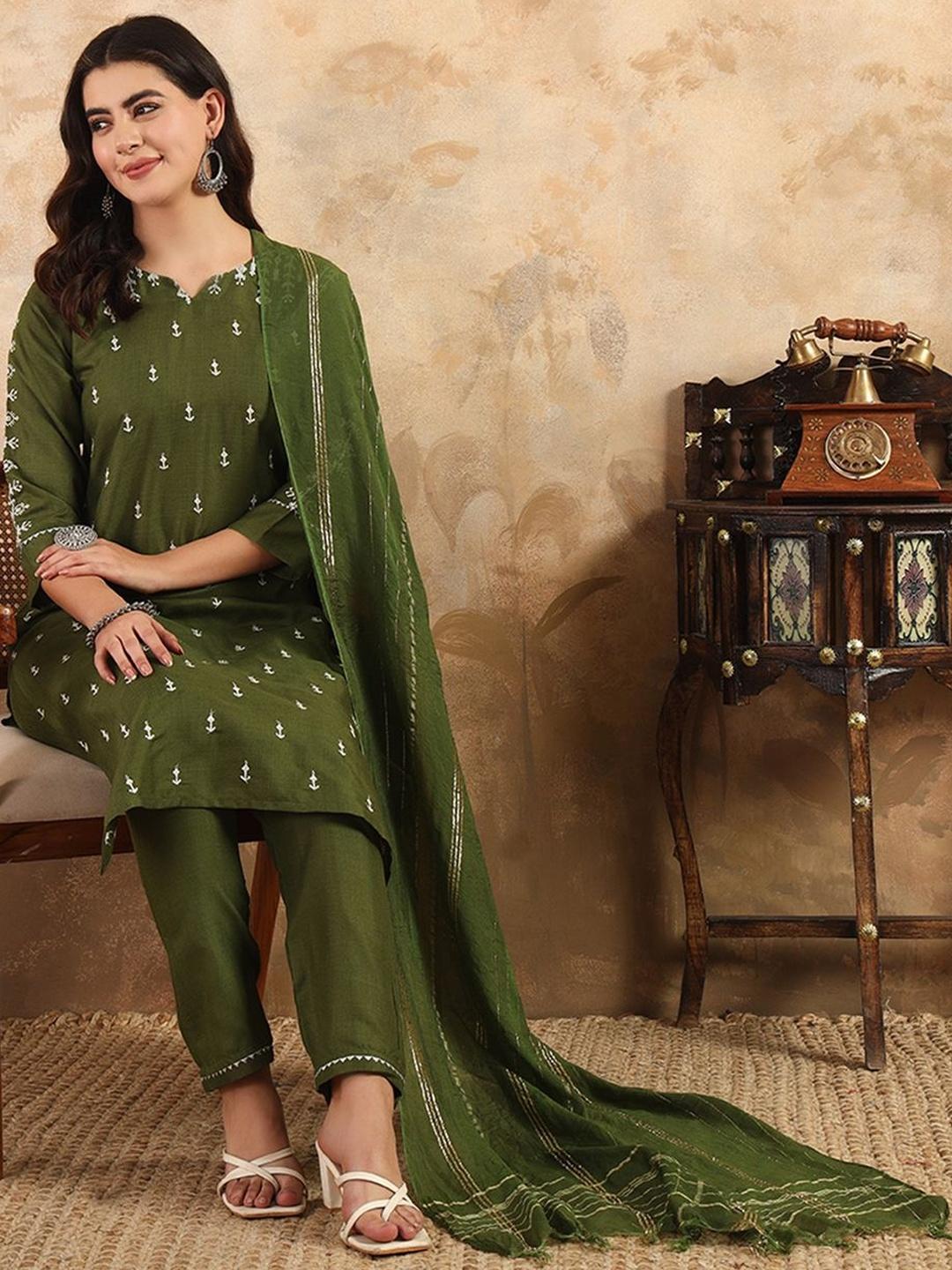 Buy PITRIS Women Ethnic Motifs Embroidered Regular Thread Work Kurta ...