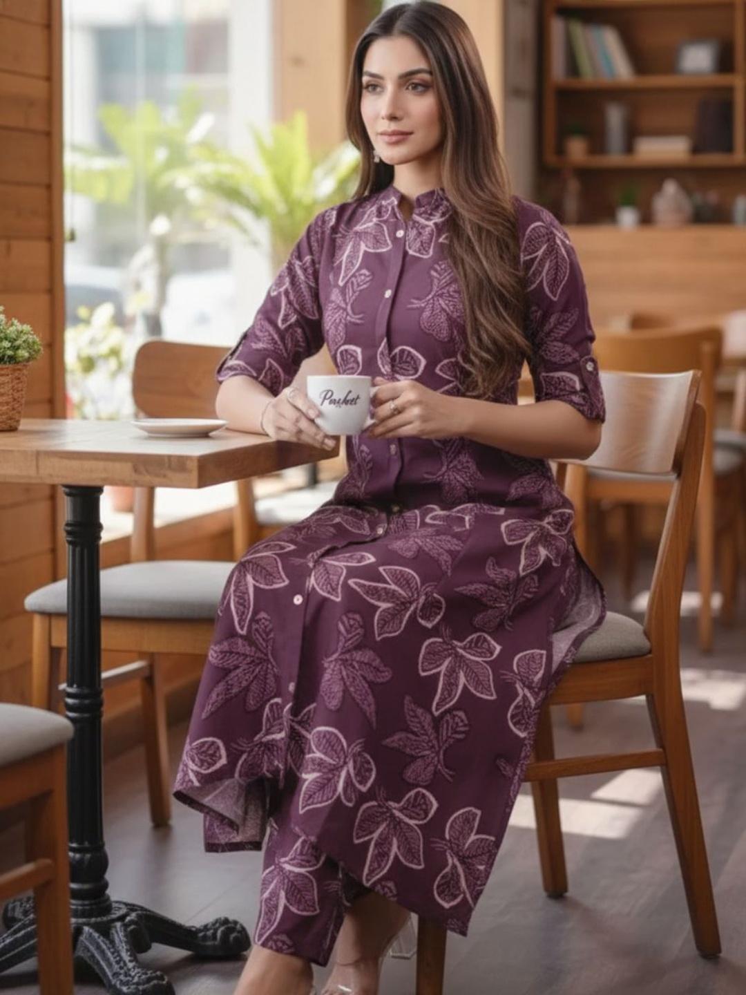 Buy Pashet Women Floral Printed Mandrine Collar Kurta & Trousers - Co ...