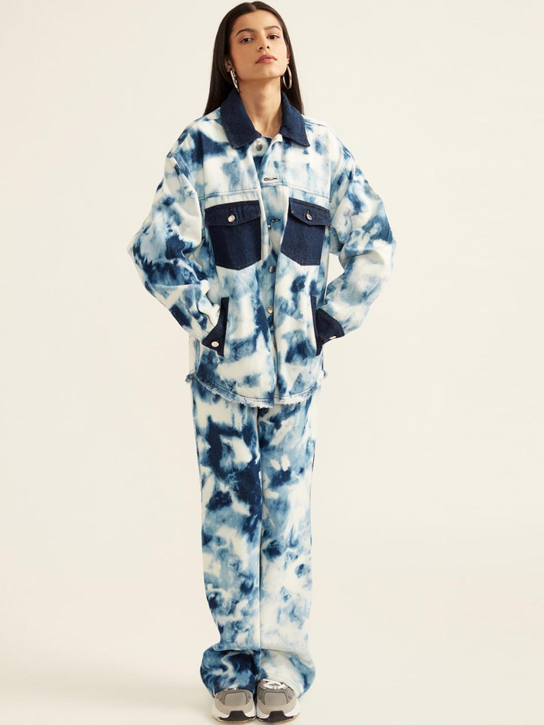 Buy THE CLOTHING FACTORY Unisex Blue And White Tie And Dye Oversized ...
