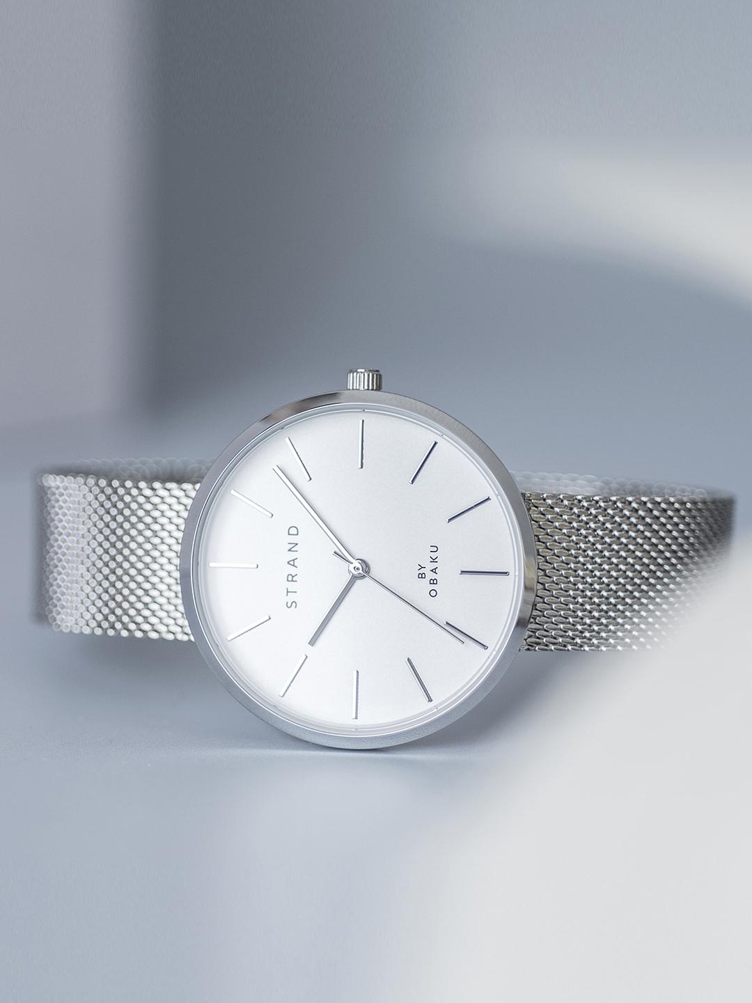 Buy STRAND BY OBAKU Women Dial & Stainless Steel Bracelet Style Digital ...