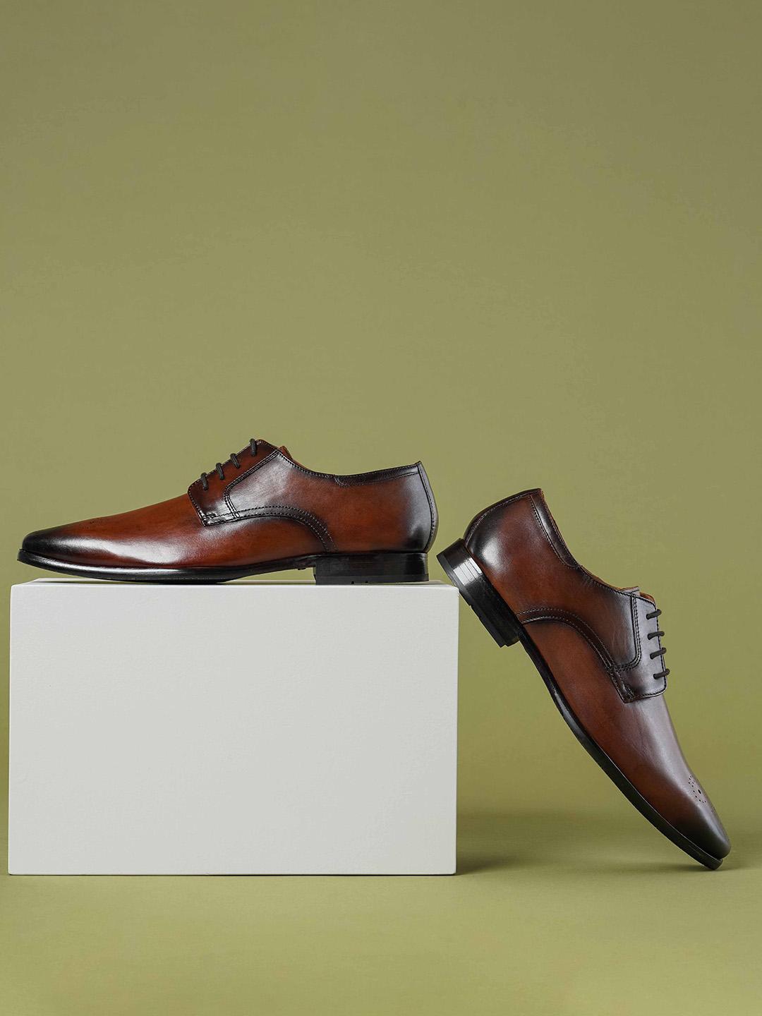 Buy Ruosh Men Textured Formal Oxfords - Formal Shoes for Men 21690464 ...