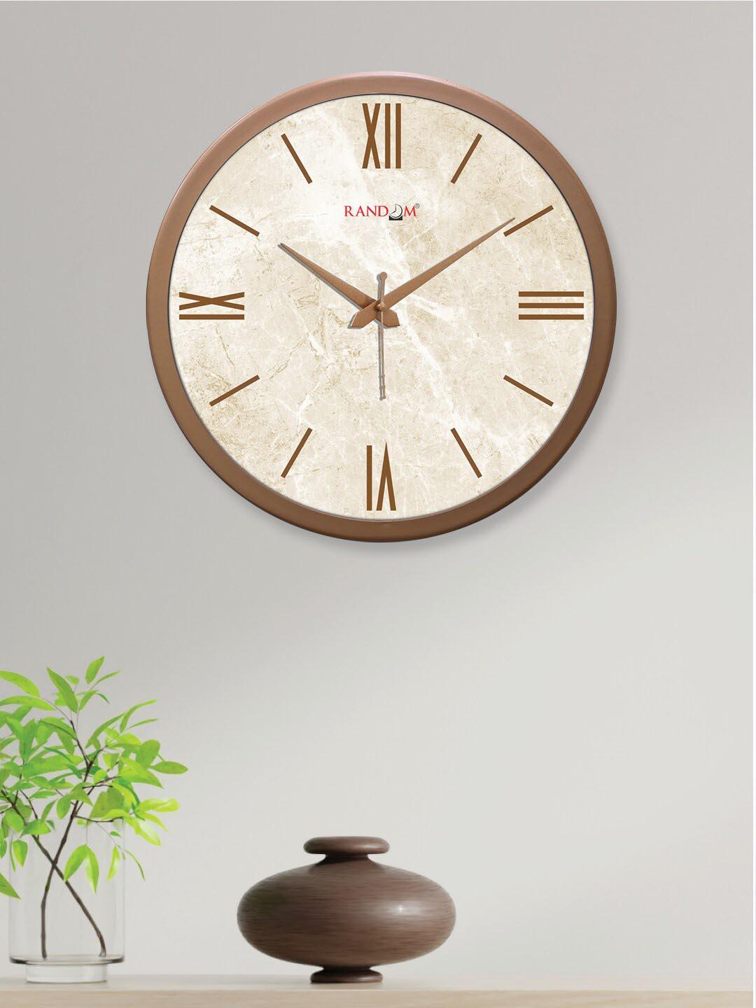 Buy RANDOM Gold Toned Analogue Contemporary Round Wall Clock - Clocks ...