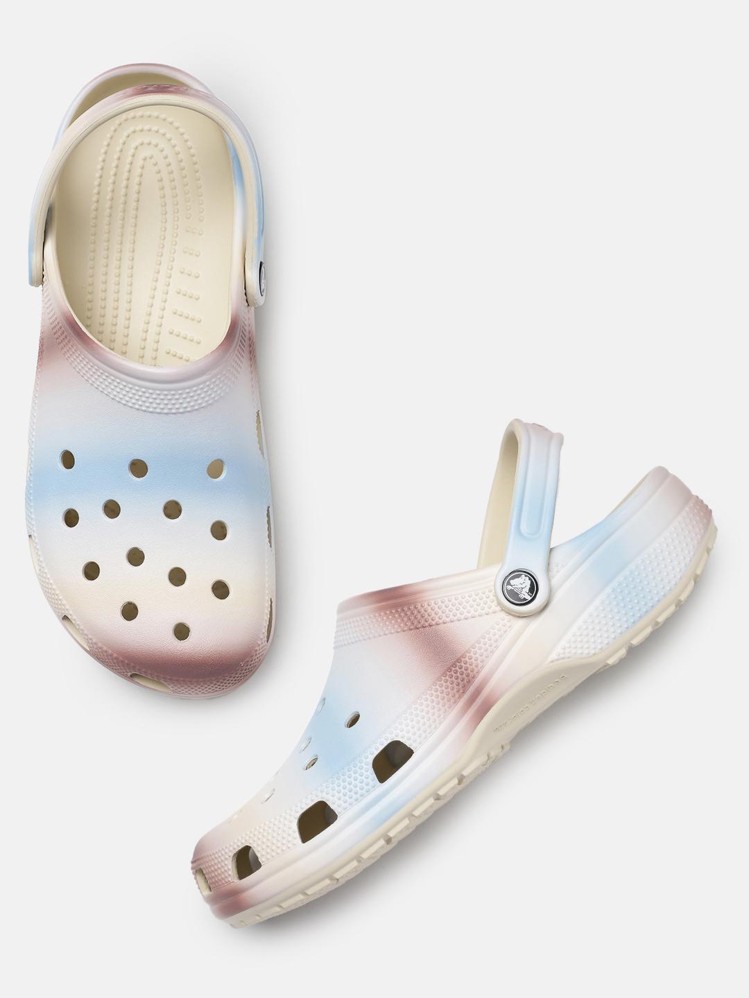 Buy Crocs Classic Color Dip Clog - Flip Flops for Men 23225444 | Myntra