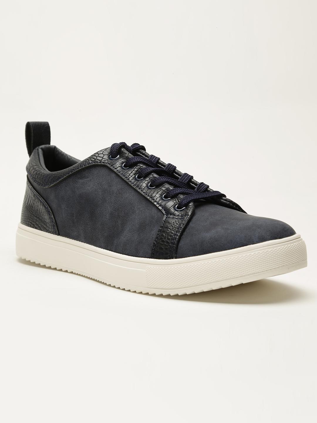 Buy LOCOMOTIVE Men Blue Sneakers - Casual Shoes for Men 2330550 | Myntra