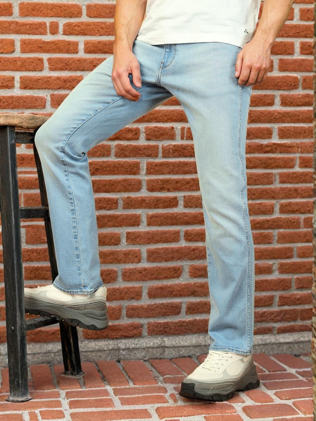 Buy Wrangler Men Millard Regular Fit Light Fade Stretchable Jeans ...