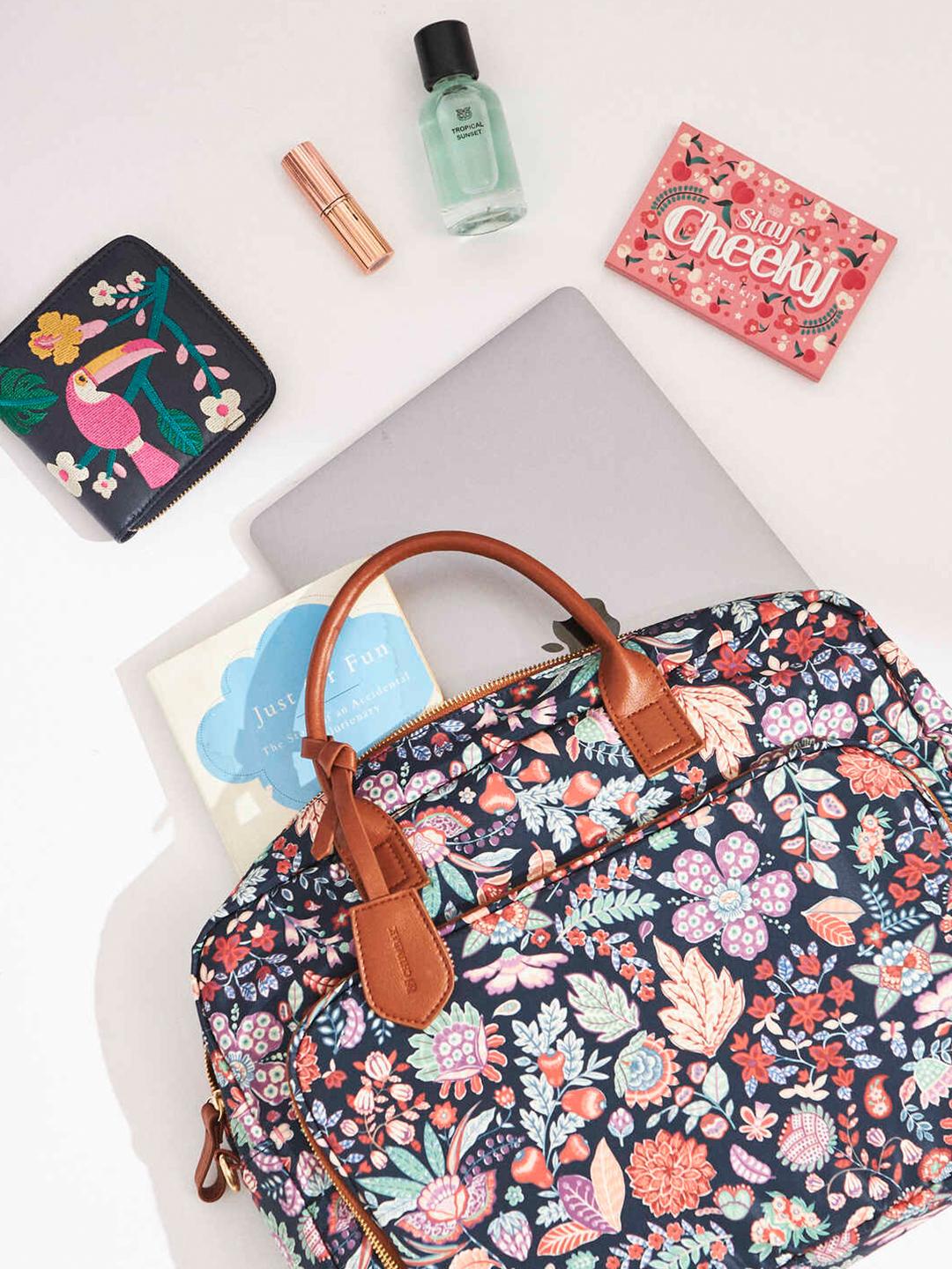 Buy Chumbak Unisex Floral Printed Laptop Bag Up To 15 Inches - Laptop ...