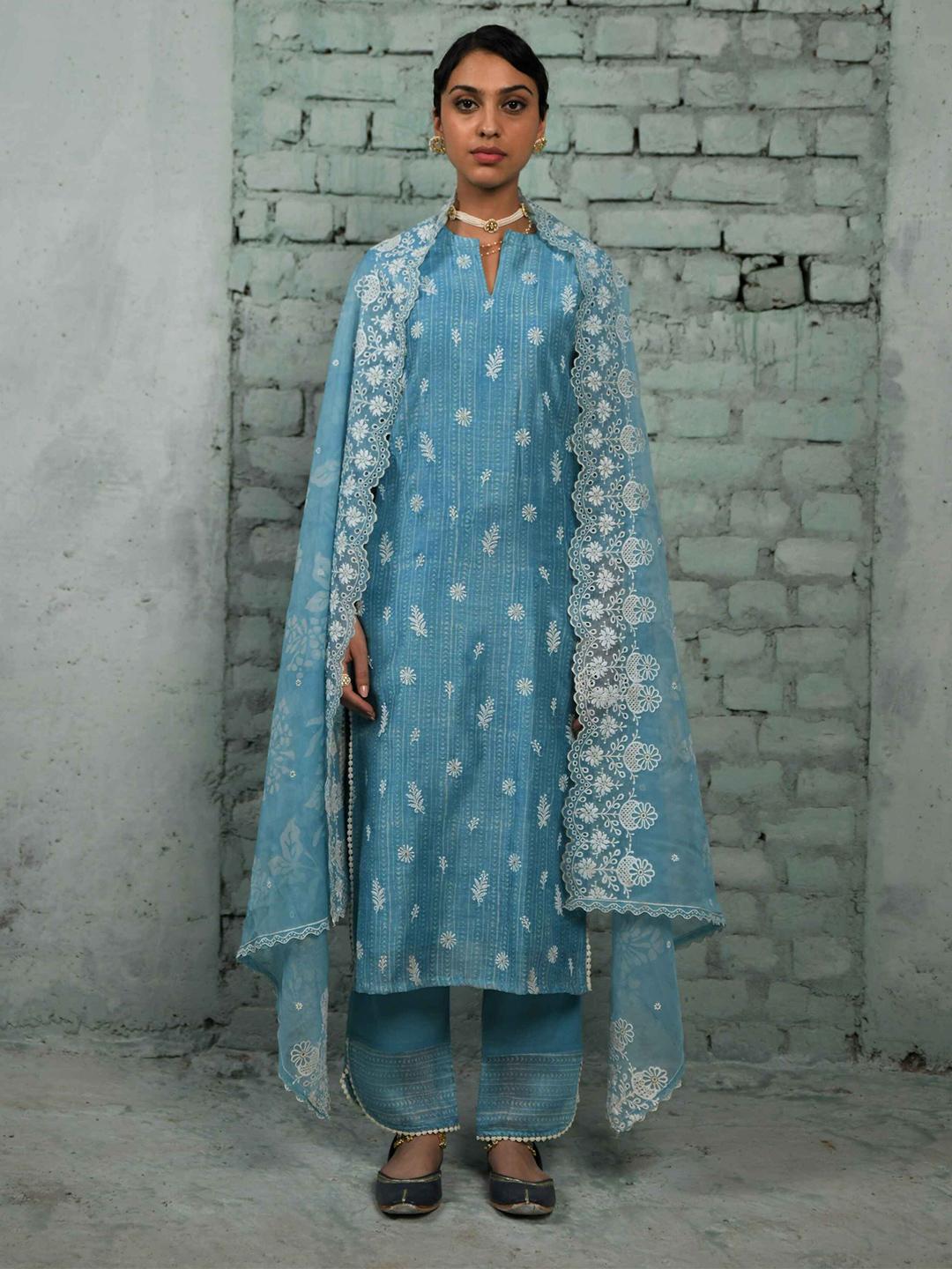Buy KARAJ JAIPUR Floral Embroidered Regular Thread Work Kurta With ...