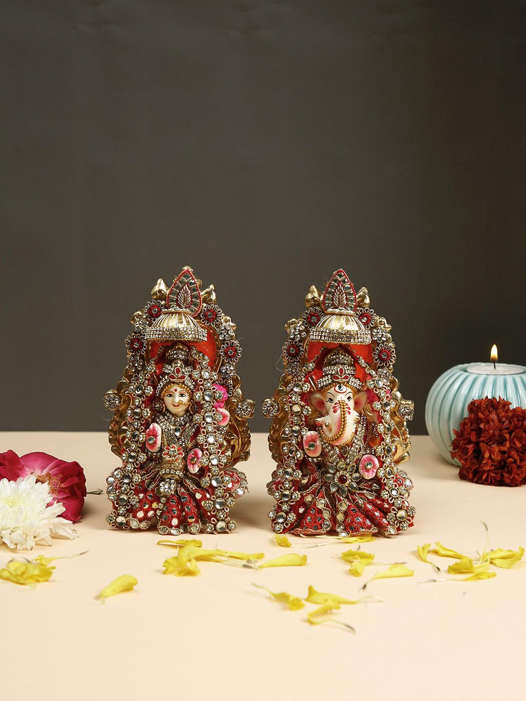 Buy Aapno Rajasthan 2 Pcs Golden & Red Embellished Laxmi & Ganesha Idol ...