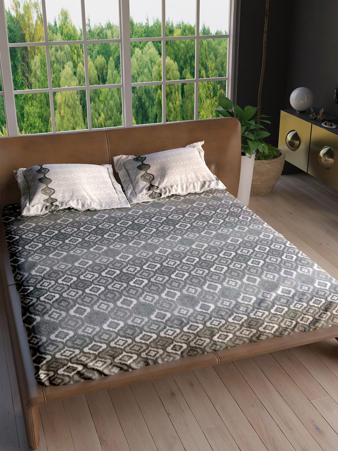 Buy LABHAM Insignia Grey Floral Cotton 180 TC King Fine Bedsheet With 2 ...