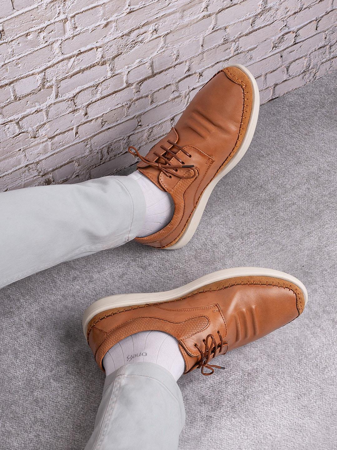 Buy One8 Select By Virat Kohli Men Textured Lightweight Premium Leather ...