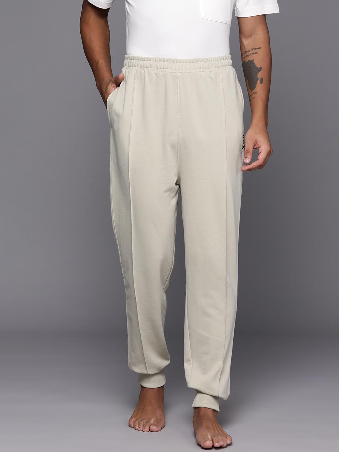 Buy HRX By Hrithik Roshan Men Wellness & Antimicrobial Finish Yoga ...