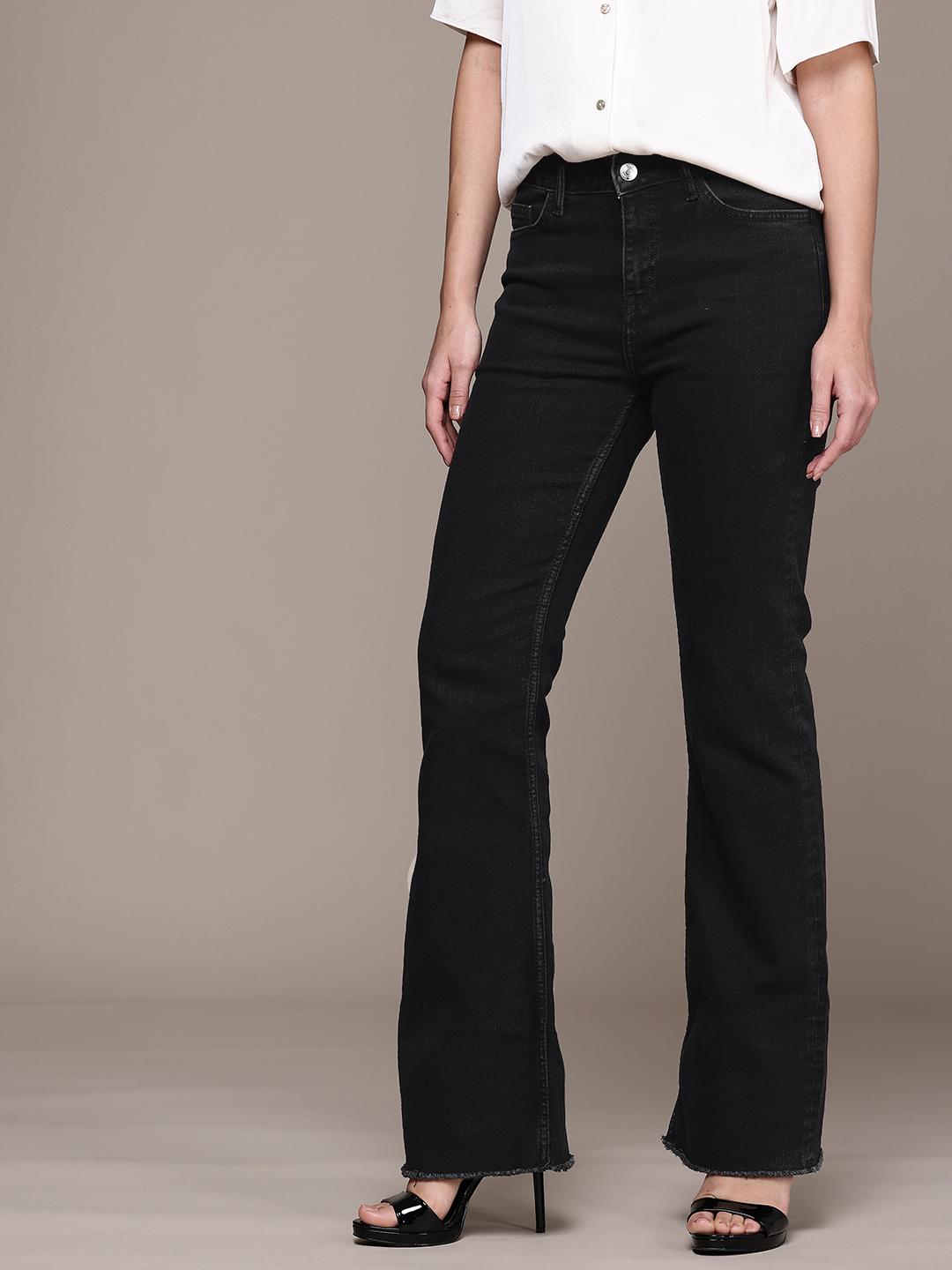 Buy MANGO Women Fiona Flared Fit Light Fade Stretchable Jeans - Jeans for Women 27200998 | Myntra