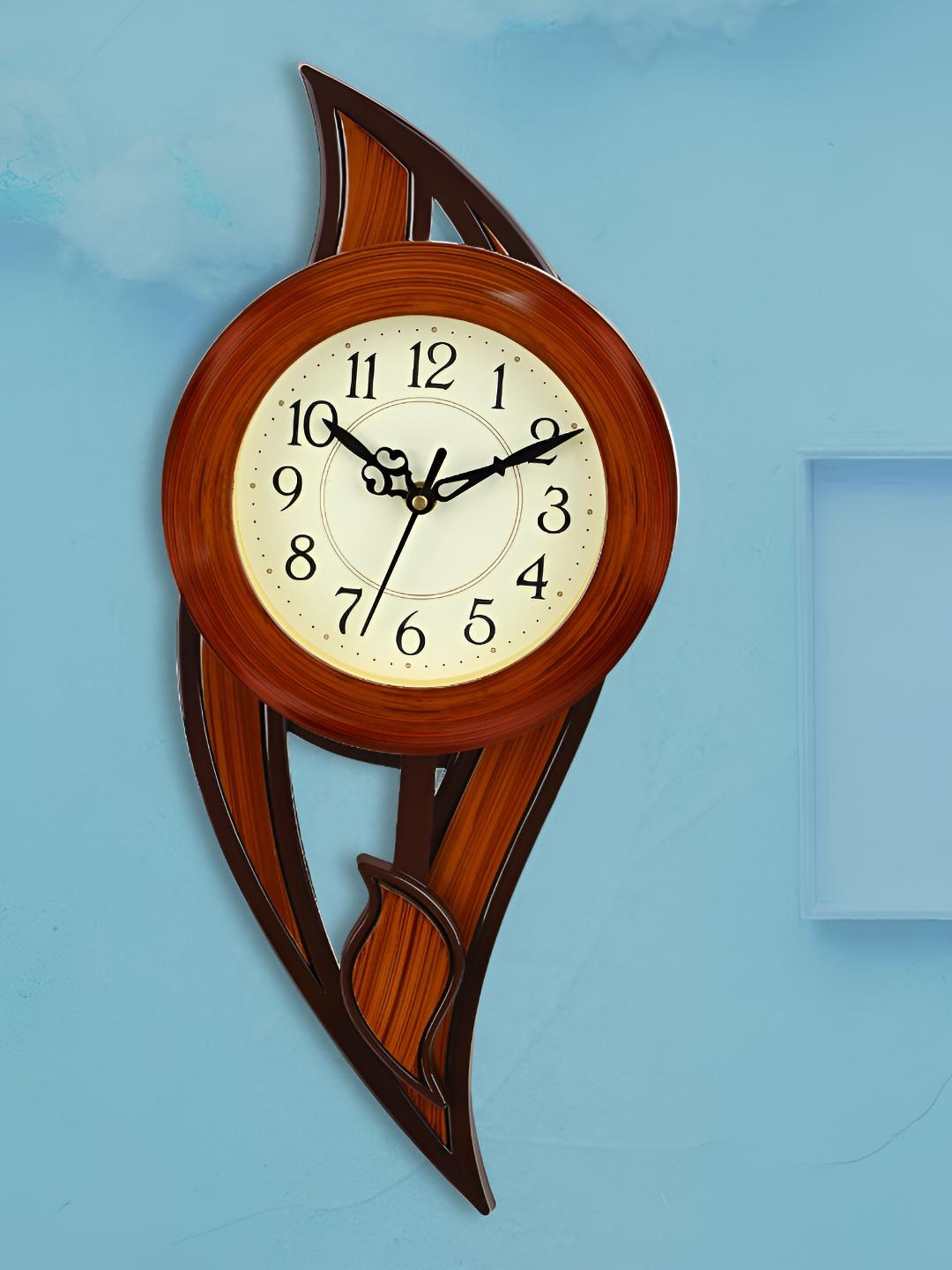 Buy Attractionz Brown Round Shaped Textured Analogue Wall Clock ...