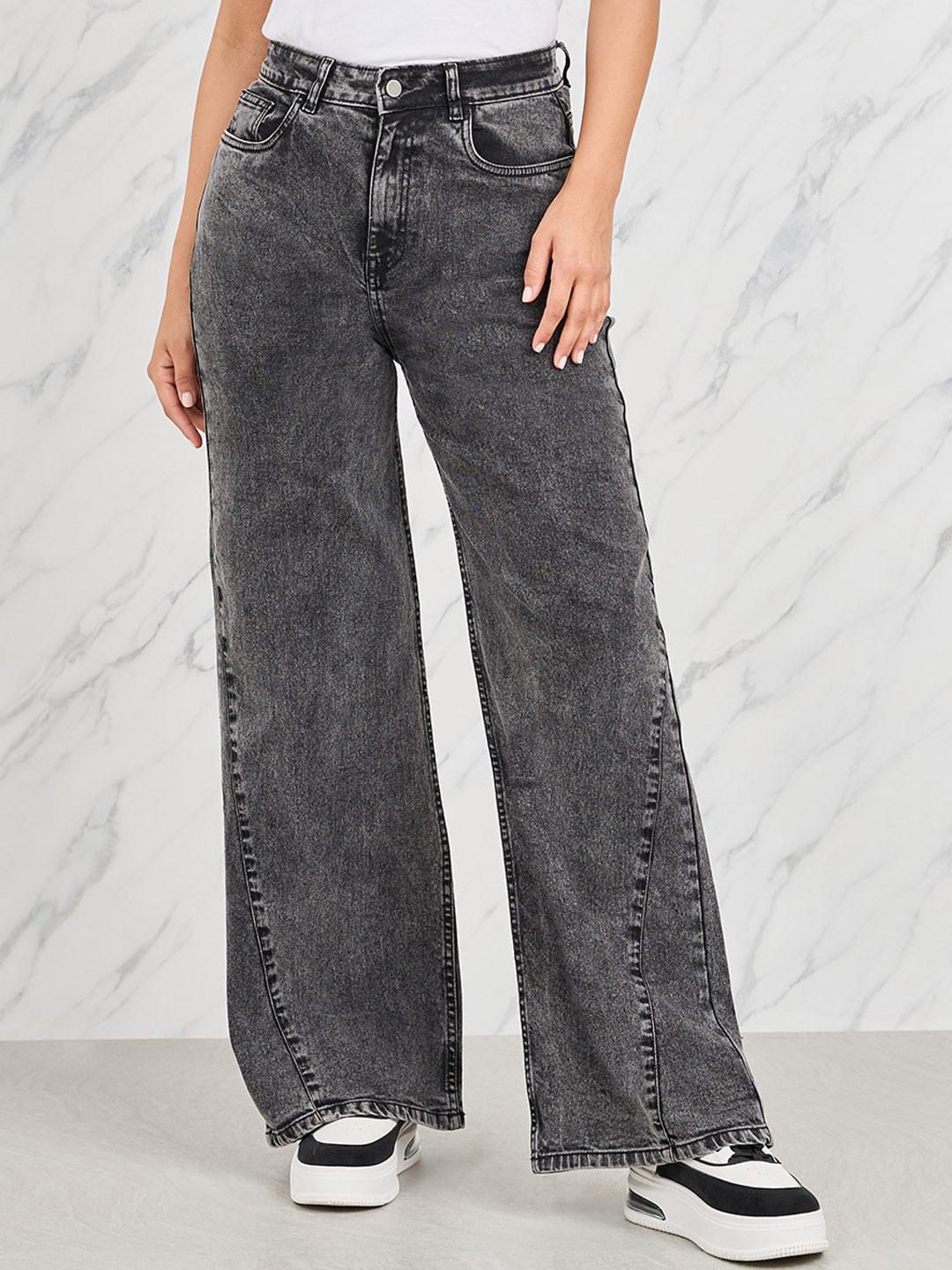 Buy Styli Women Wide Leg Heavy Fade Stretchable Jeans - Jeans for Women ...