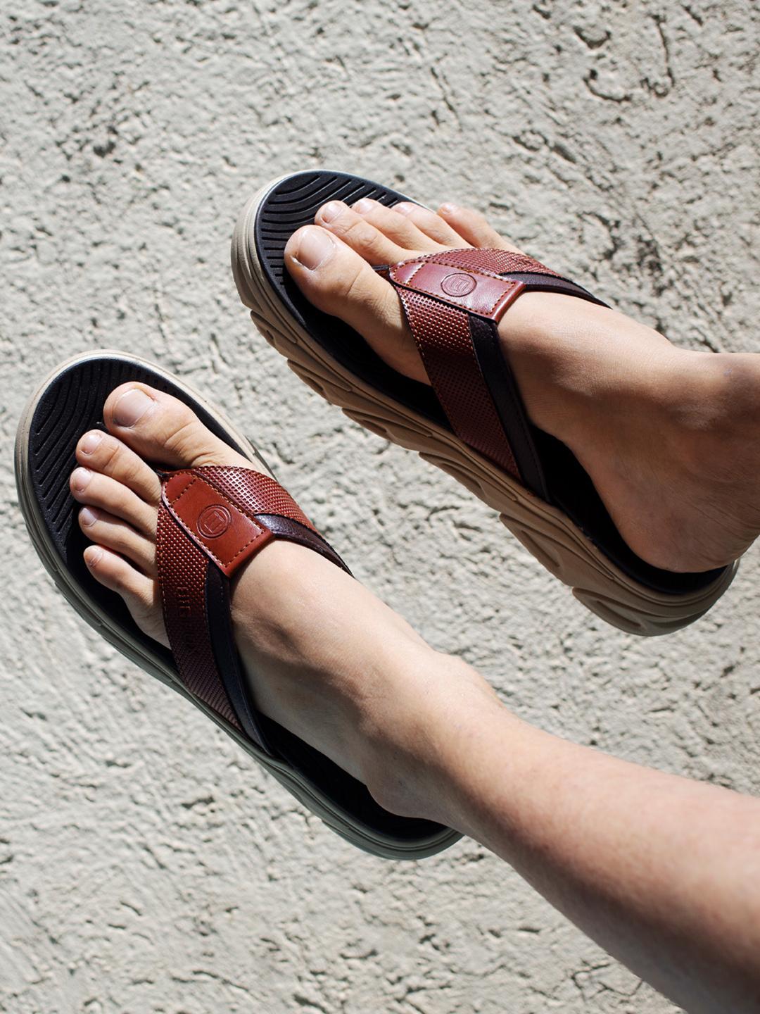 Buy Big Fox Men Thong Flip Flops - Flip Flops for Men 28687894 | Myntra