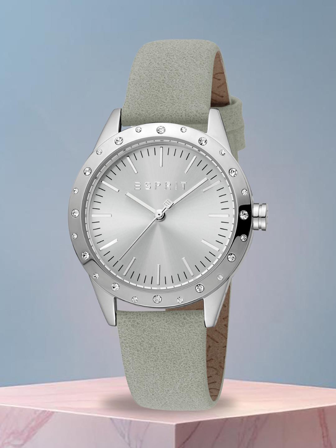 Buy ESPRIT Women Dial & Wrap Around Straps Analogue Watch ES1L302P1025 ...
