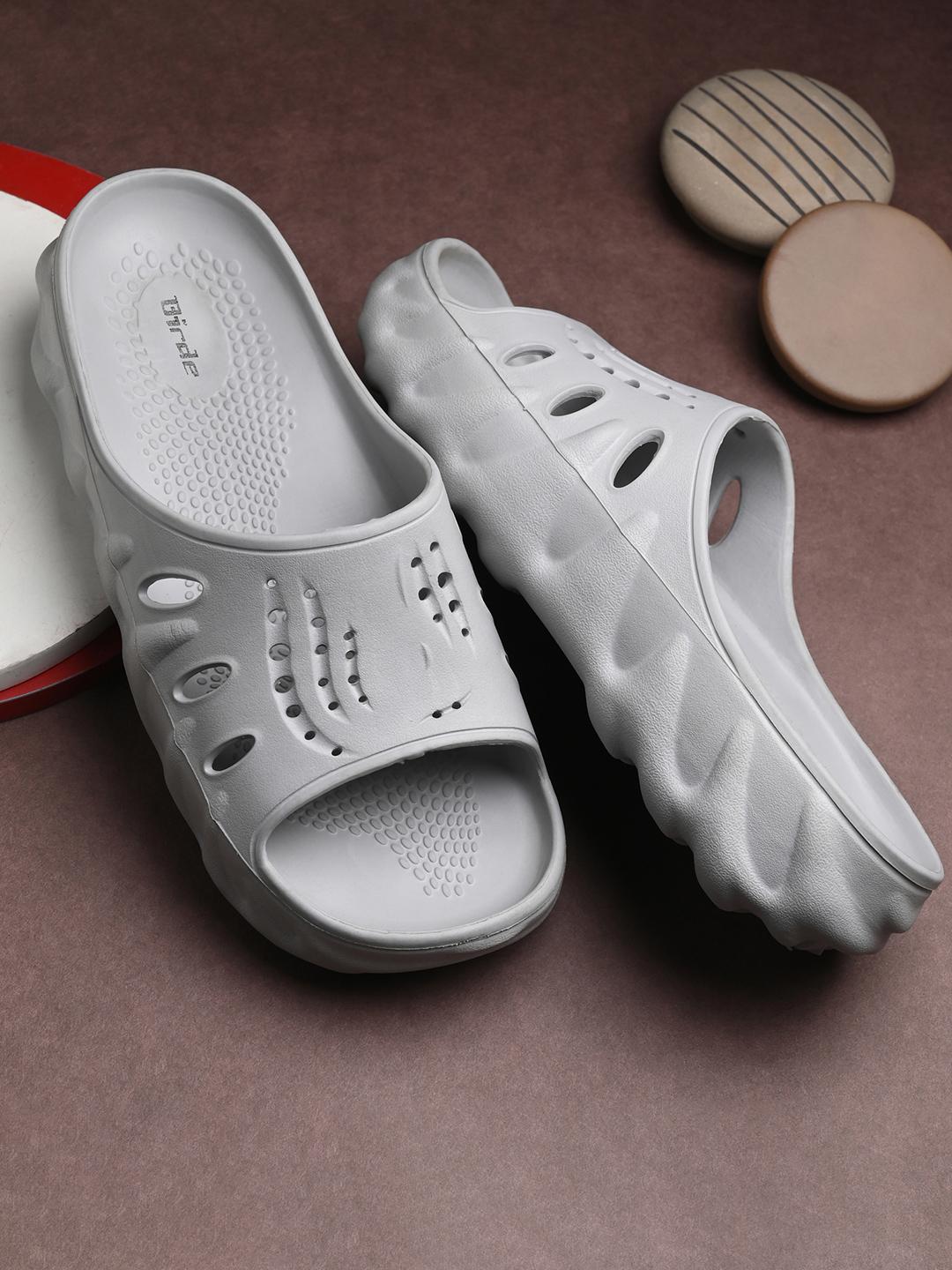 Buy BIRDE Men Rubber Sliders - Flip Flops for Men 28737010 | Myntra