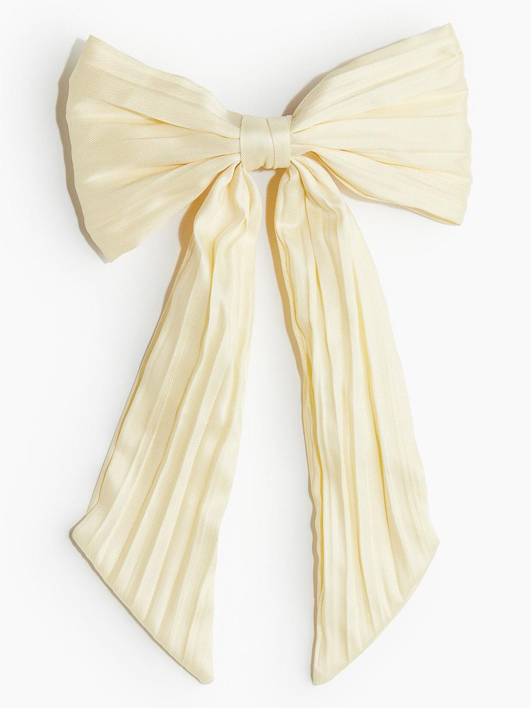 Buy H&M Bow Hair Clip - Hair Accessory for Women 28882942 | Myntra