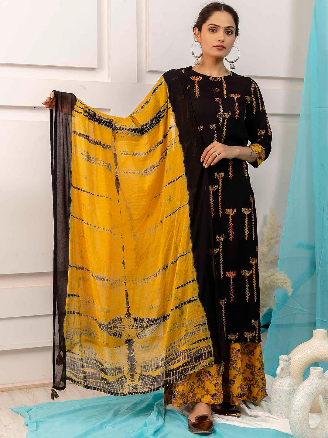 Buy Nehamta Ethnic Motifs Printed Regular Kantha Work Straight Kurta ...