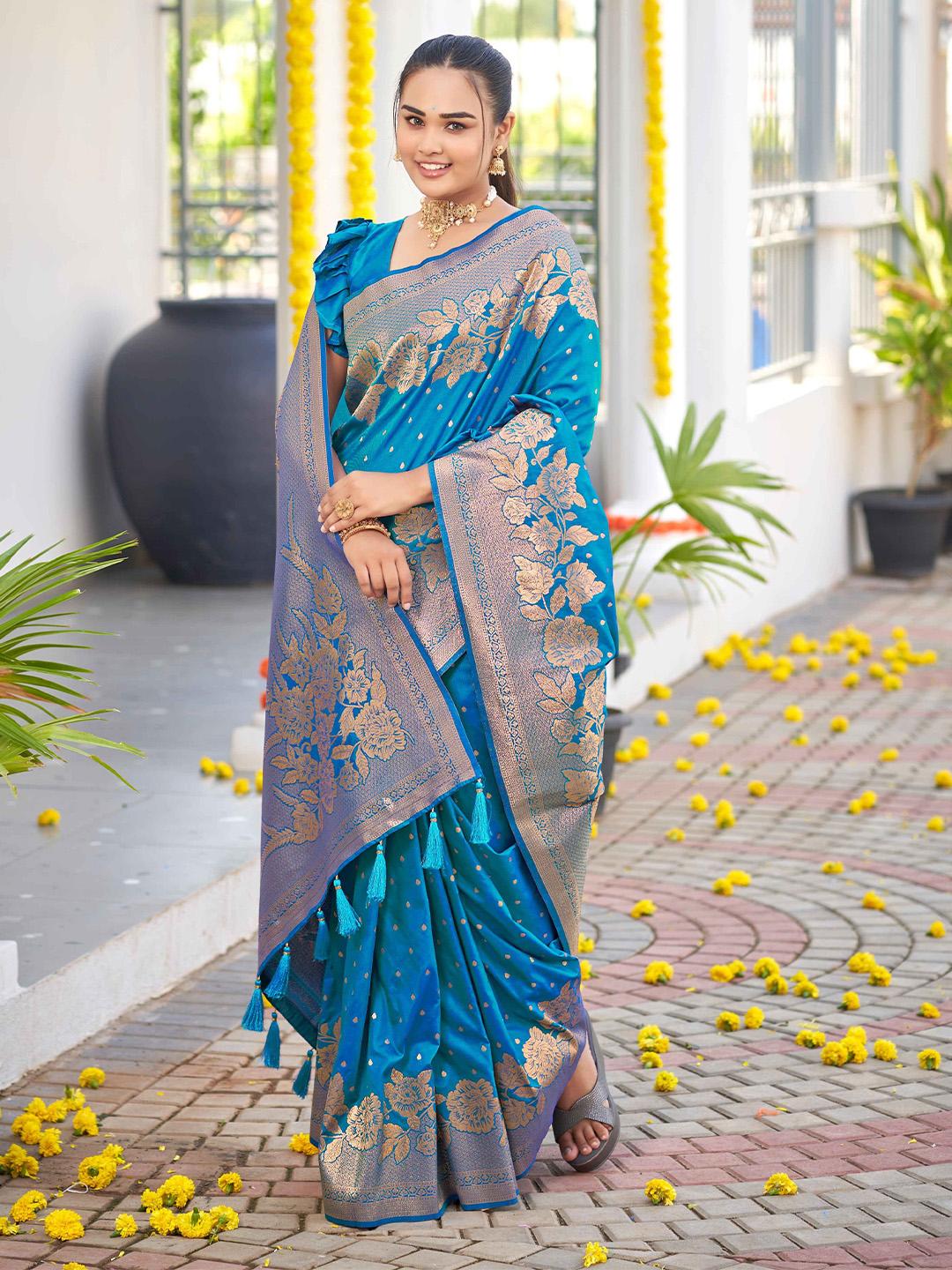 Buy MANOHARI Woven Design Zari Banarasi Saree - Sarees for Women ...
