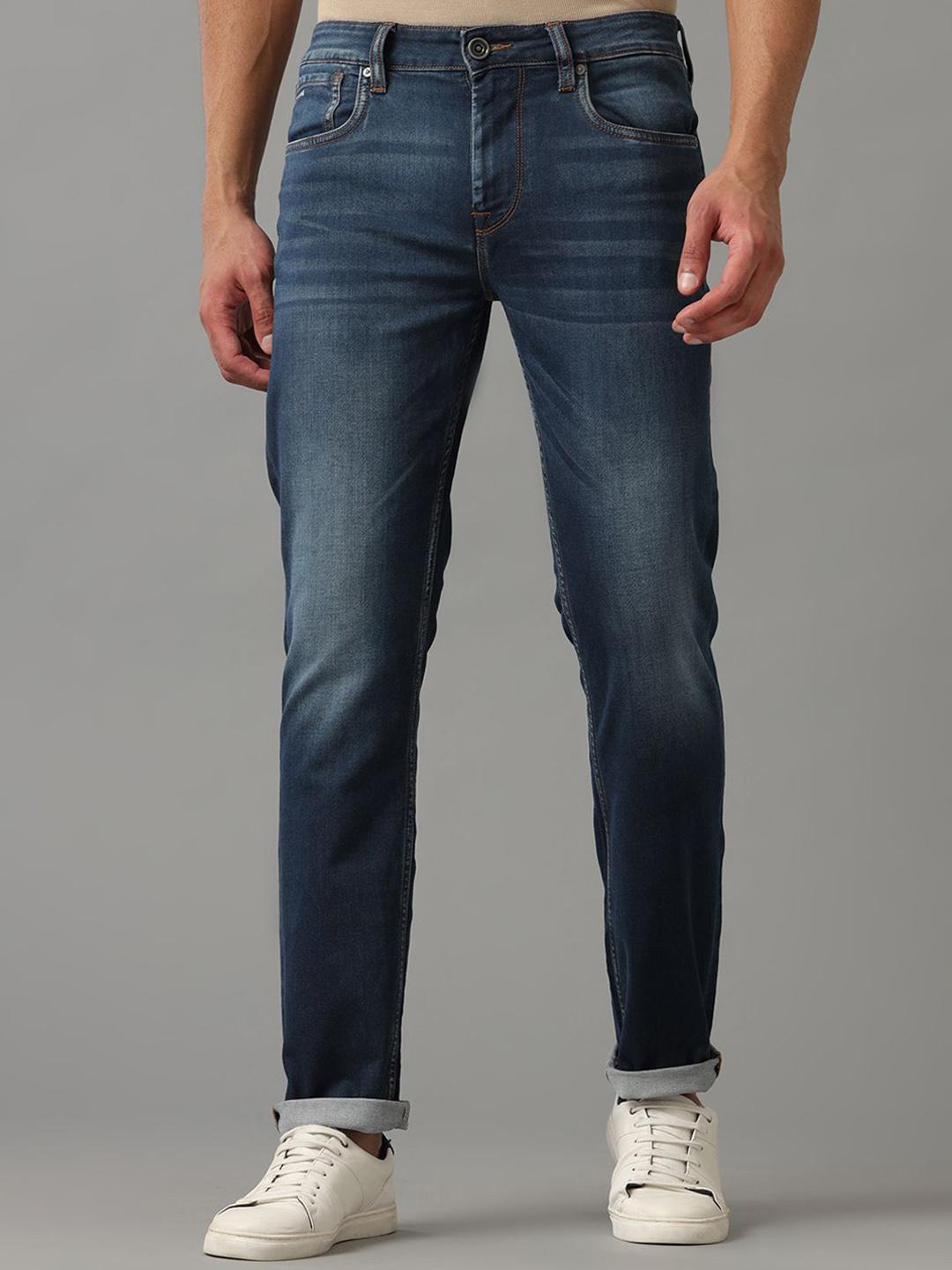Buy Voi Jeans Men Comfort Clean Look Light Fade Stretchable Regular ...