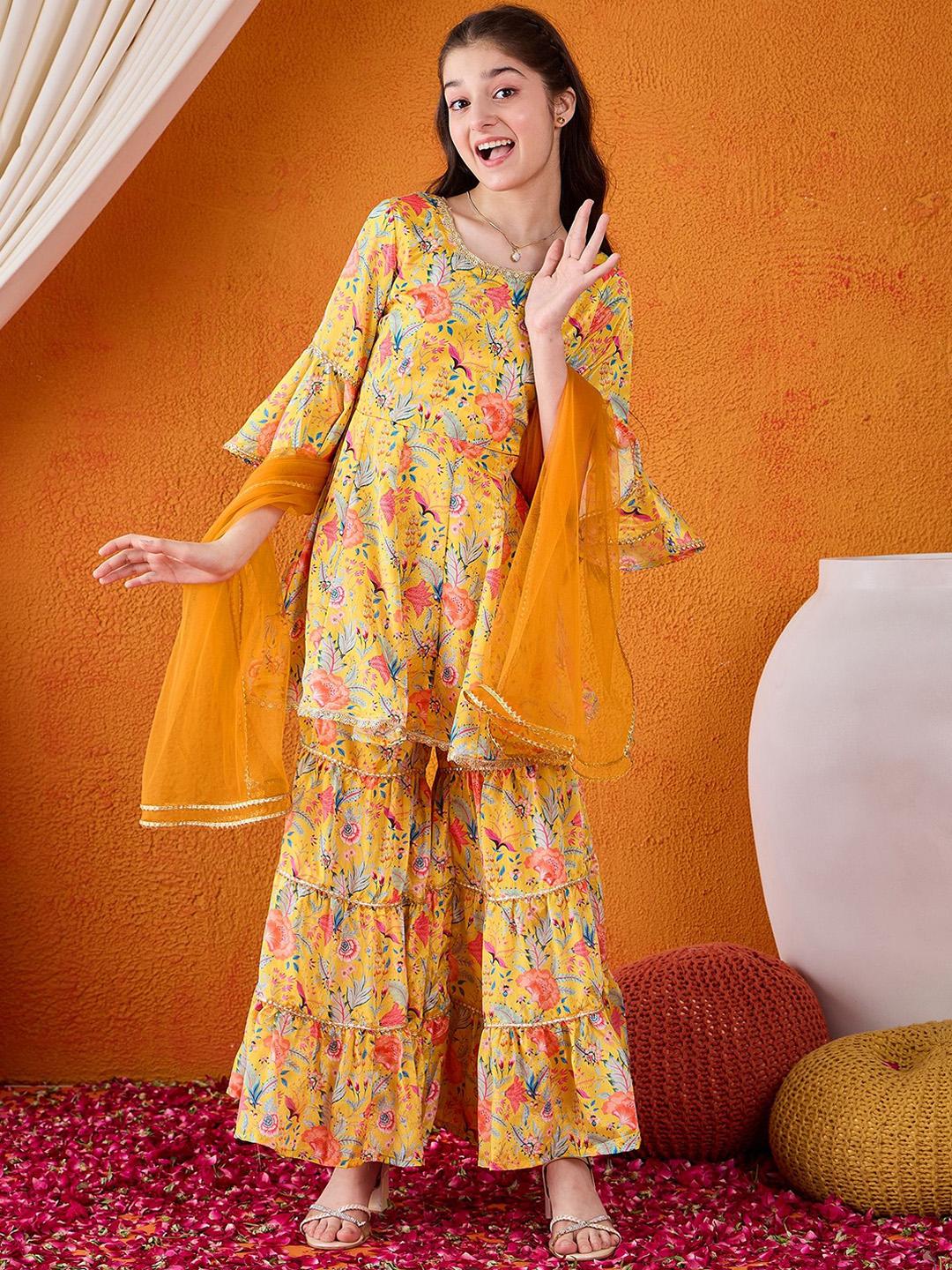 Buy Cherry & Jerry Girls Floral Printed Empire Gotta Patti A Line Kurti ...