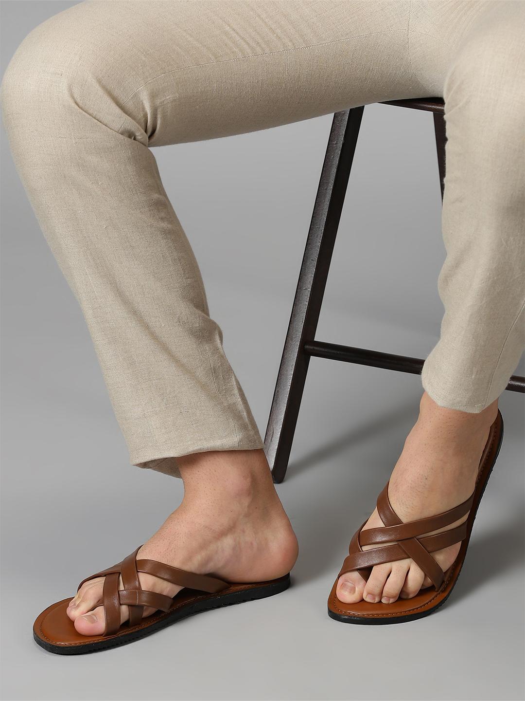Buy 99CRAFTS Men Leather One Toe Flats - Flats for Men 30454229 | Myntra