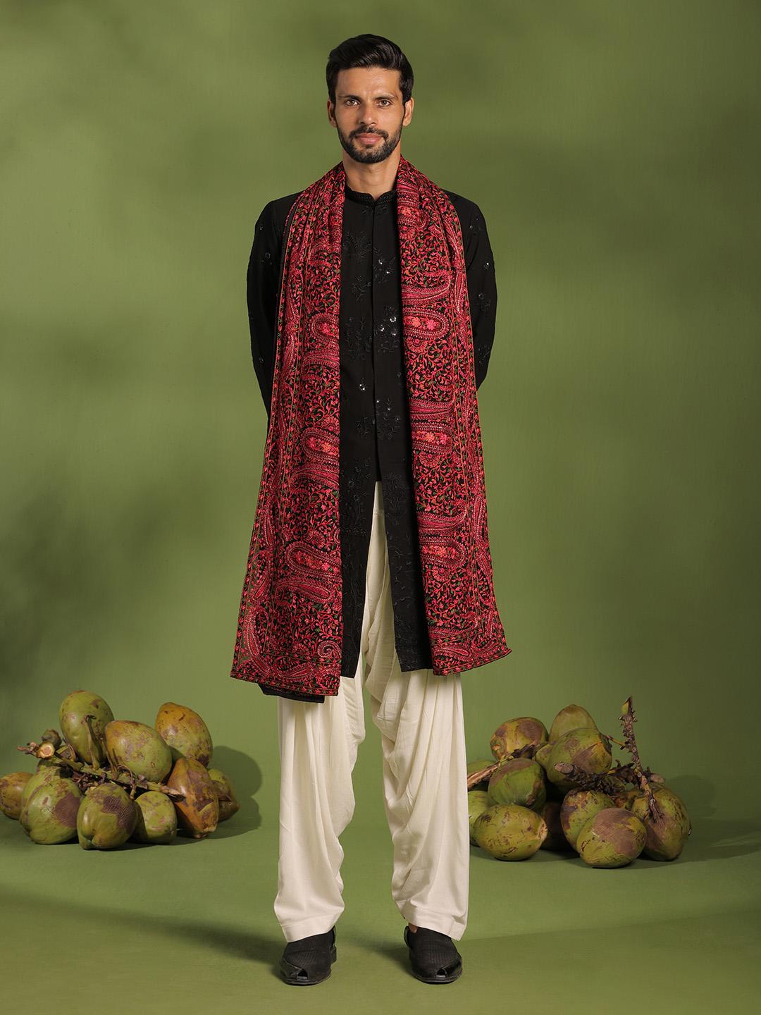 Buy KALPRAAG Floral Embroidered Mandarin Collar Sequinned Kurta With ...