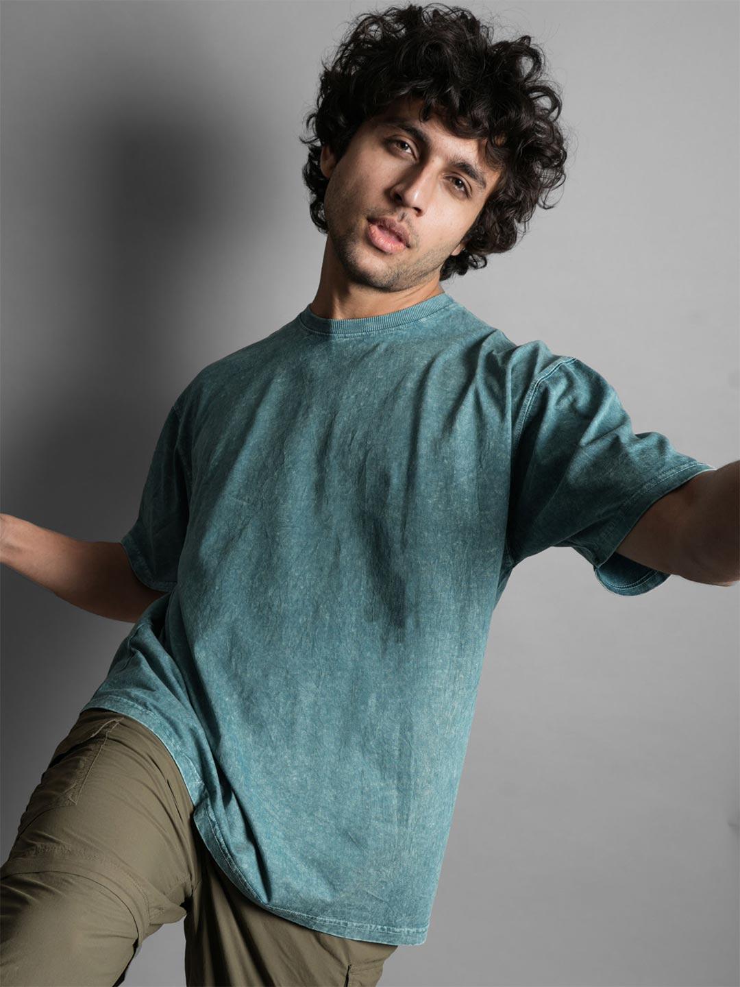Buy BOMBAY TROOPER Men Solid Round Neck Pure Cotton Oversized Soft And ...