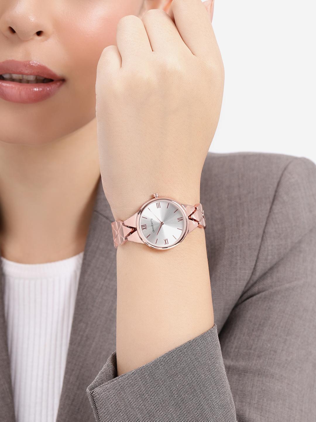 Buy DressBerry Women Stainless Steel Dial & Bracelet Straps Analogue ...