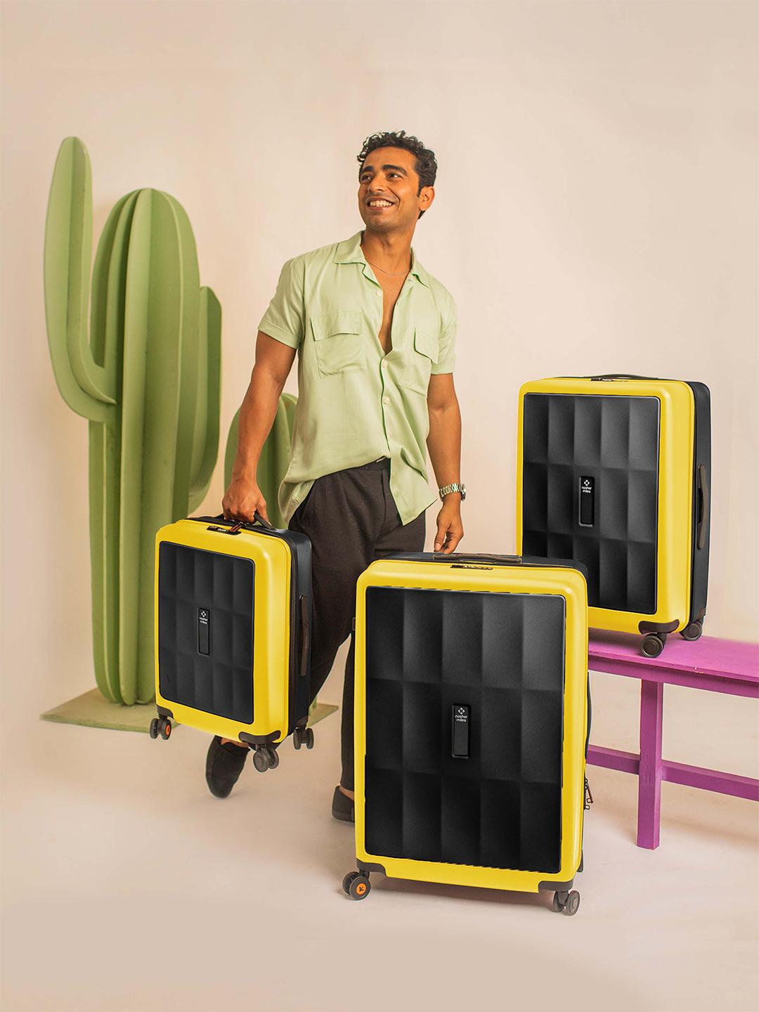 Buy Nasher Miles Zanzibar Polycarbonate Set Of 3 S/M/L Black Yellow ...