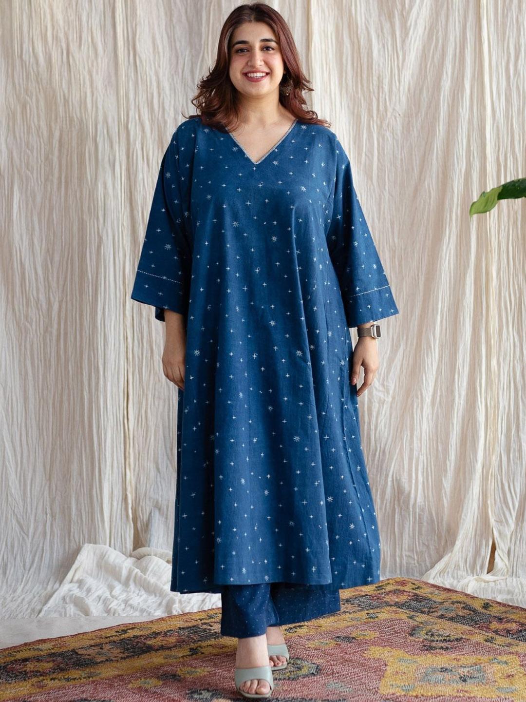 Buy THE INDIAN ETHNIC CO Indigo Ajrakh Cotton Embroidered Kurta ...