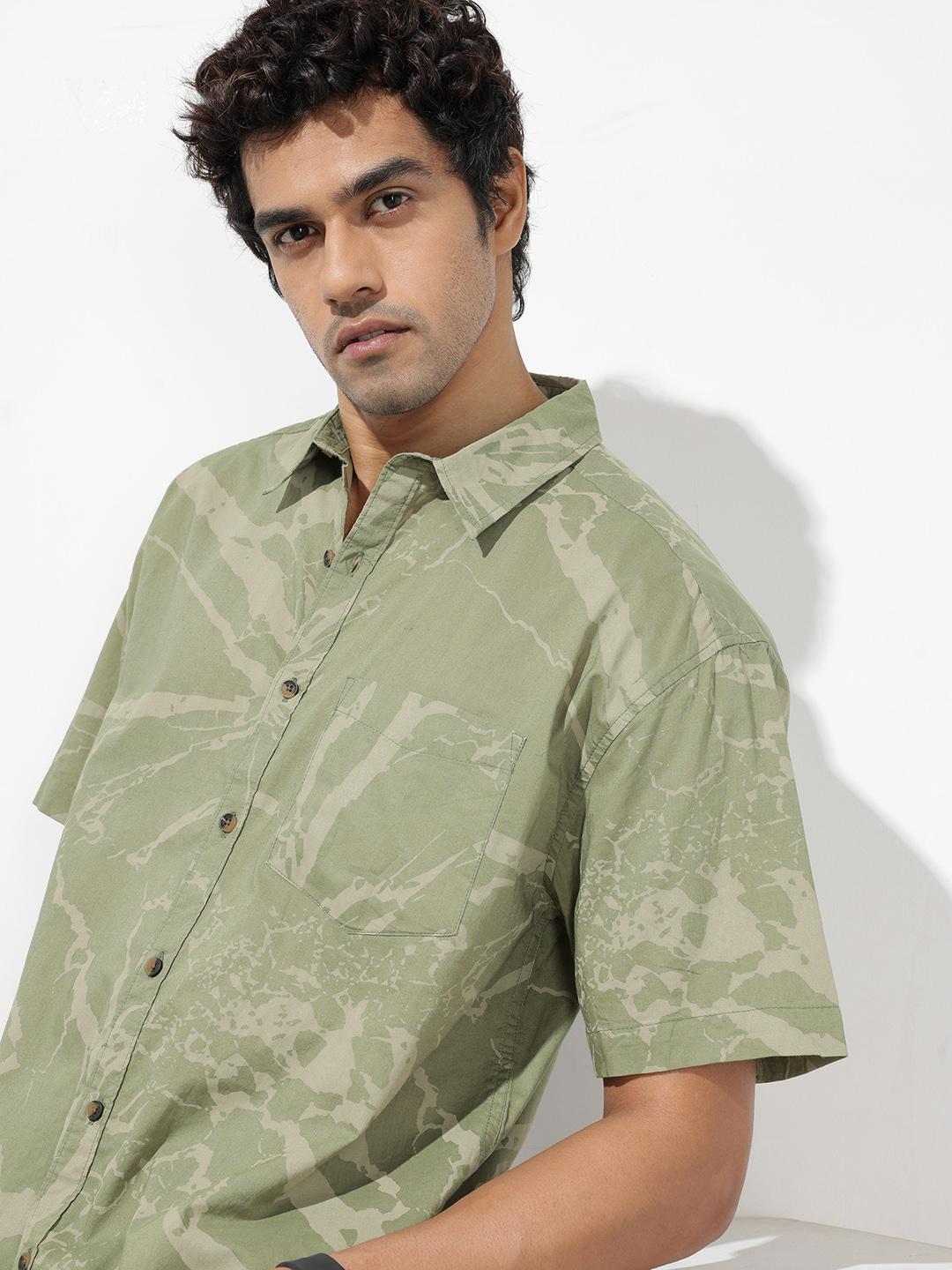 Buy The Roadster Life Co. Pure Cotton Printed Relaxed Fit Casual Shirt - Shirts for Men 32023934 ...