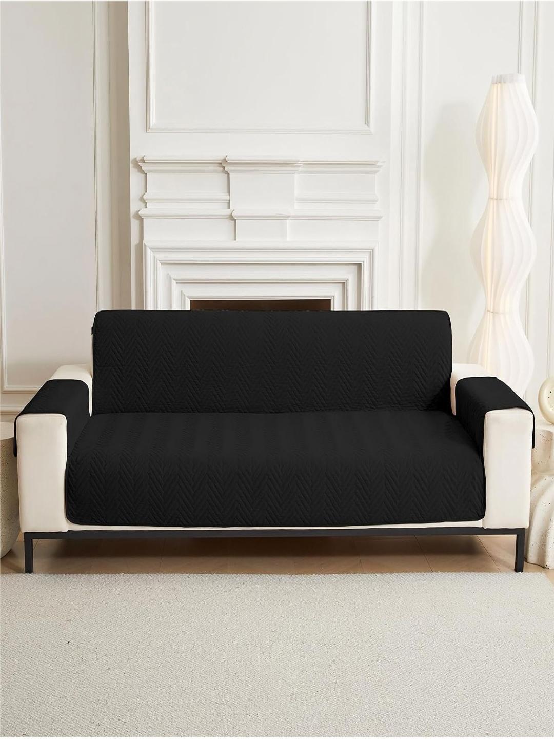 Buy HOUSE OF QUIRK Black Printed Double Seater Quilted Water Resistant ...