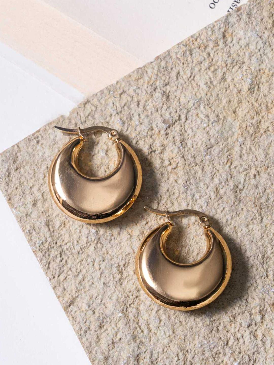 Buy ZAISHA 18k Gold Plated Contemporary Shaped Hoop Earrings - Earrings ...