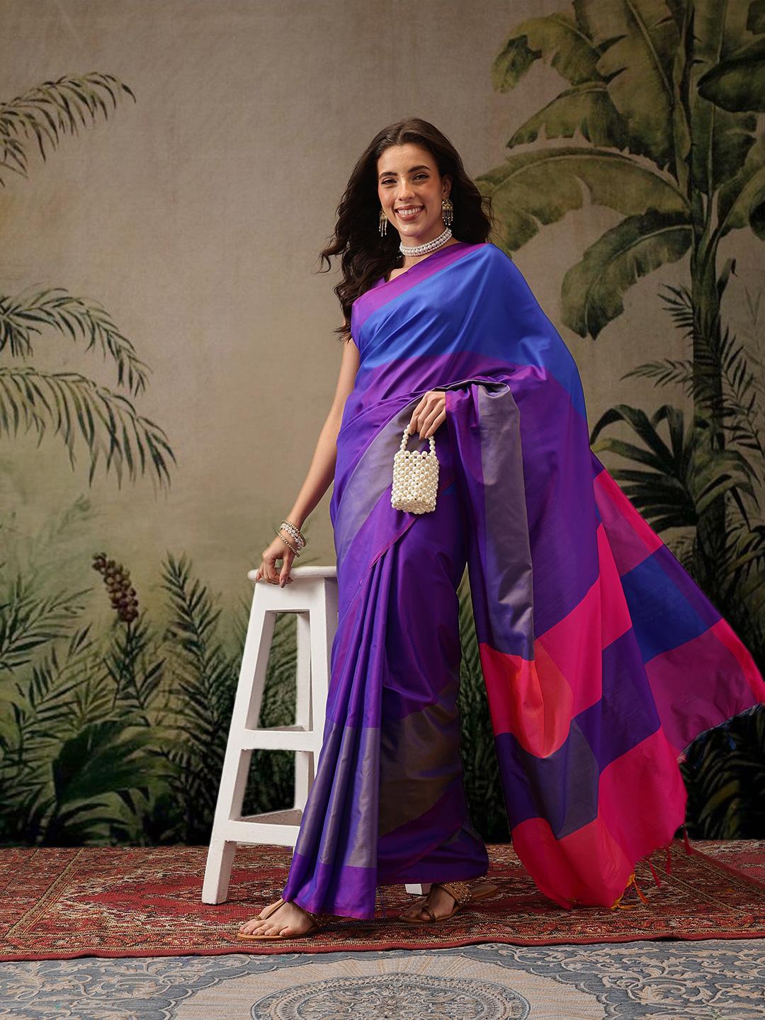 Buy DIVASTRI Banarasi Soft Silk Uppada Pattu Arani Colorblock Saree ...