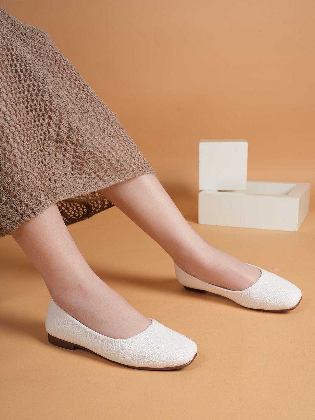 Buy DressBerry Women Textured Square Toe Ballerinas Flats - Ballerinas ...