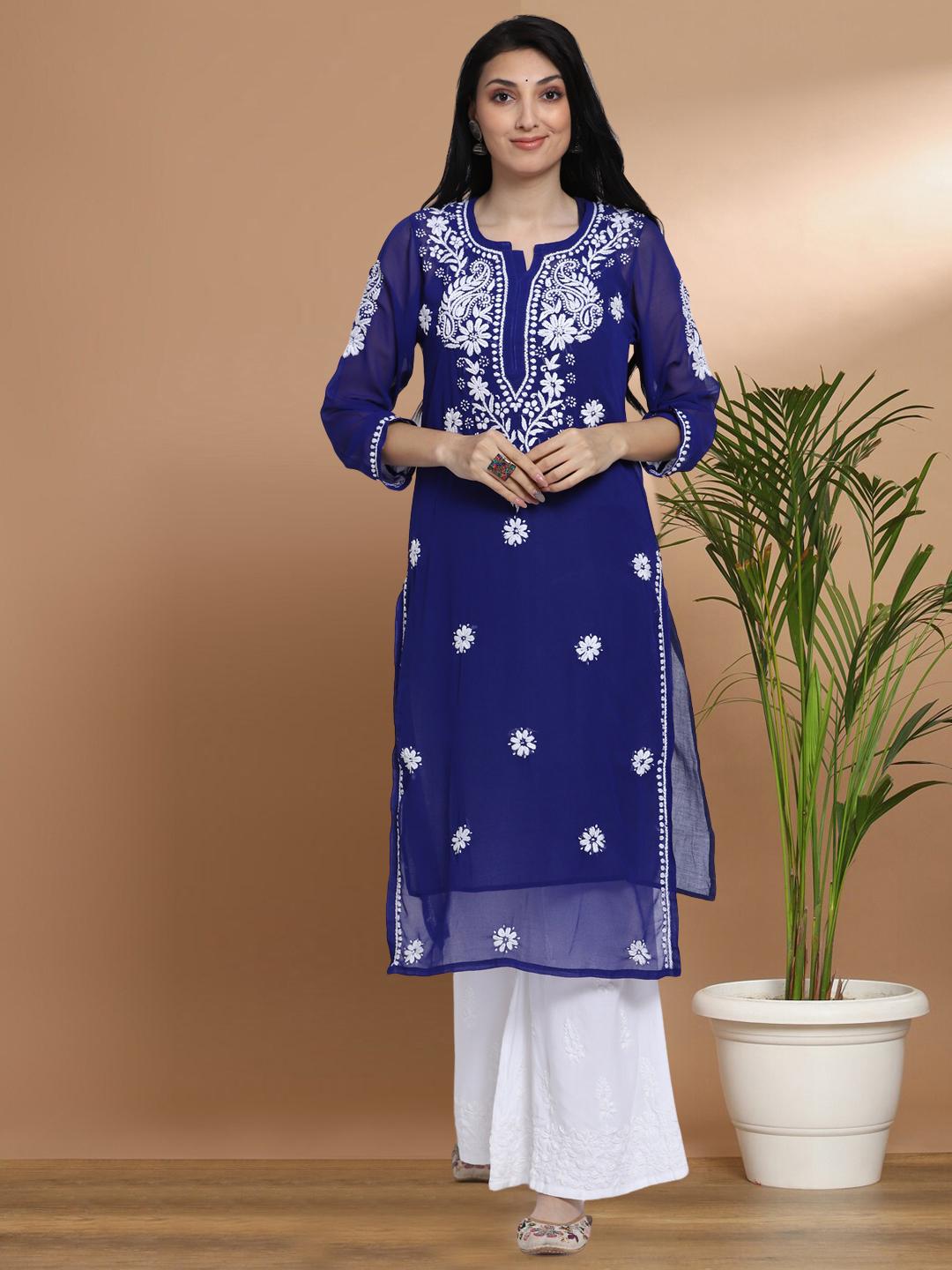 Buy PARAMOUNT CHIKAN Women Ethnic Motifs Embroidered Chikankari Kurta ...