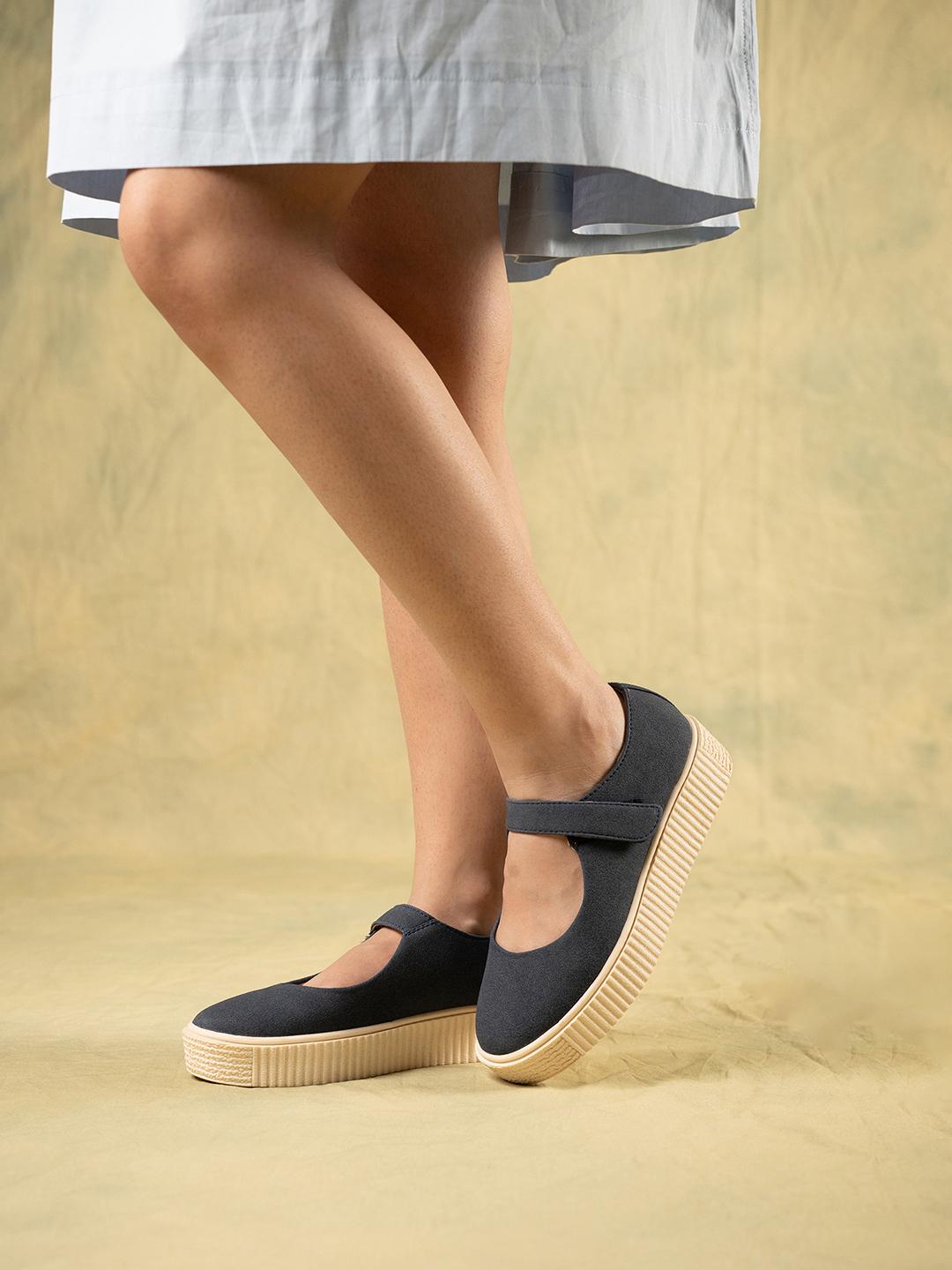 Buy Theater Women Maru Bottle Flies Platform Mary Janes Flats - Casual ...