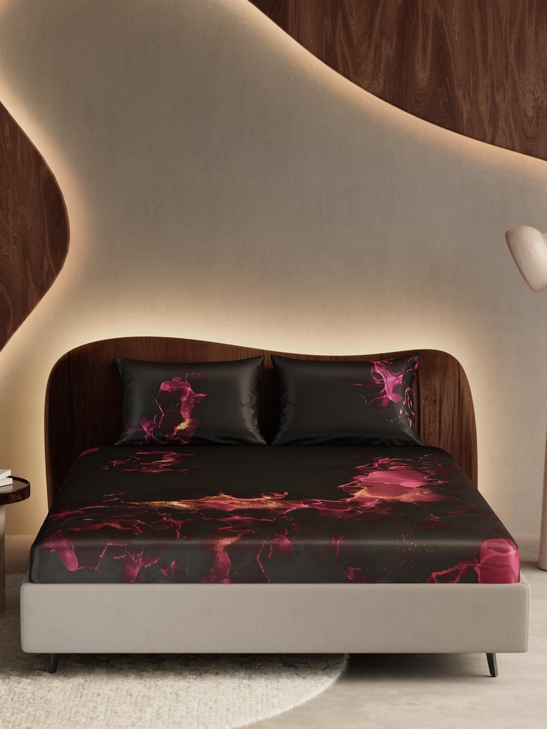 Buy Stoa Paris Red & Black 300 TC King Fitted Sheet With 2 Pillow ...